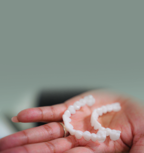 Fake Teeth That Look Real - Understanding Your Options